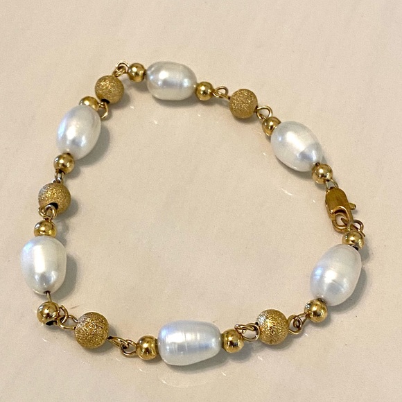 Jewelry | Vintage 18k Gp Pearl Bracelet | Poshmark